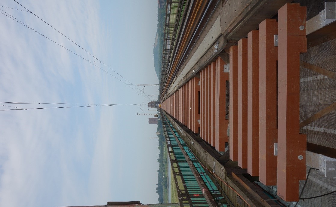 Hans-Knipp-Brücke, Duisburg (Deutschland) - Sekisui-Eisenbahntechnologie